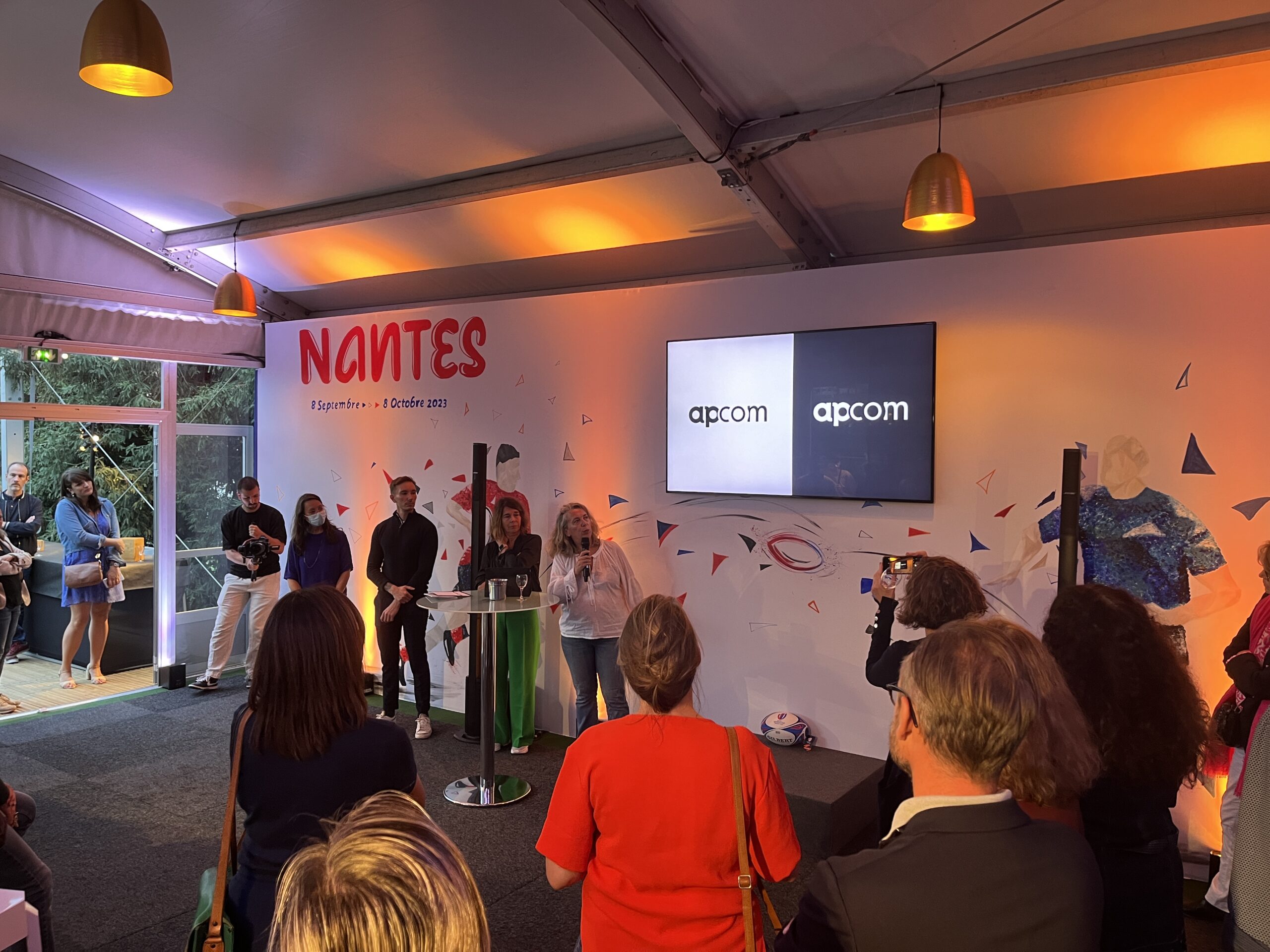 Soirée APCOM, le réseau de la communication.